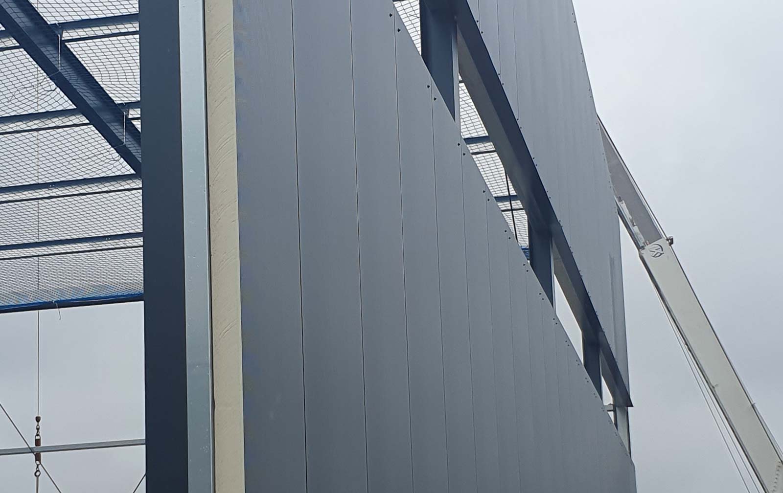 Aktuelle Stahlhallen Projekte - Sybac Hallenbau